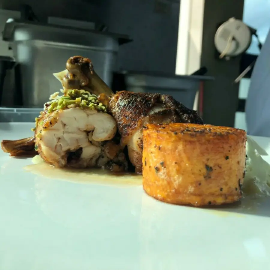 Mugilan Ravinthran - Commis 3 @ Doubletree by Hilton, Johor Bahru | Gronda