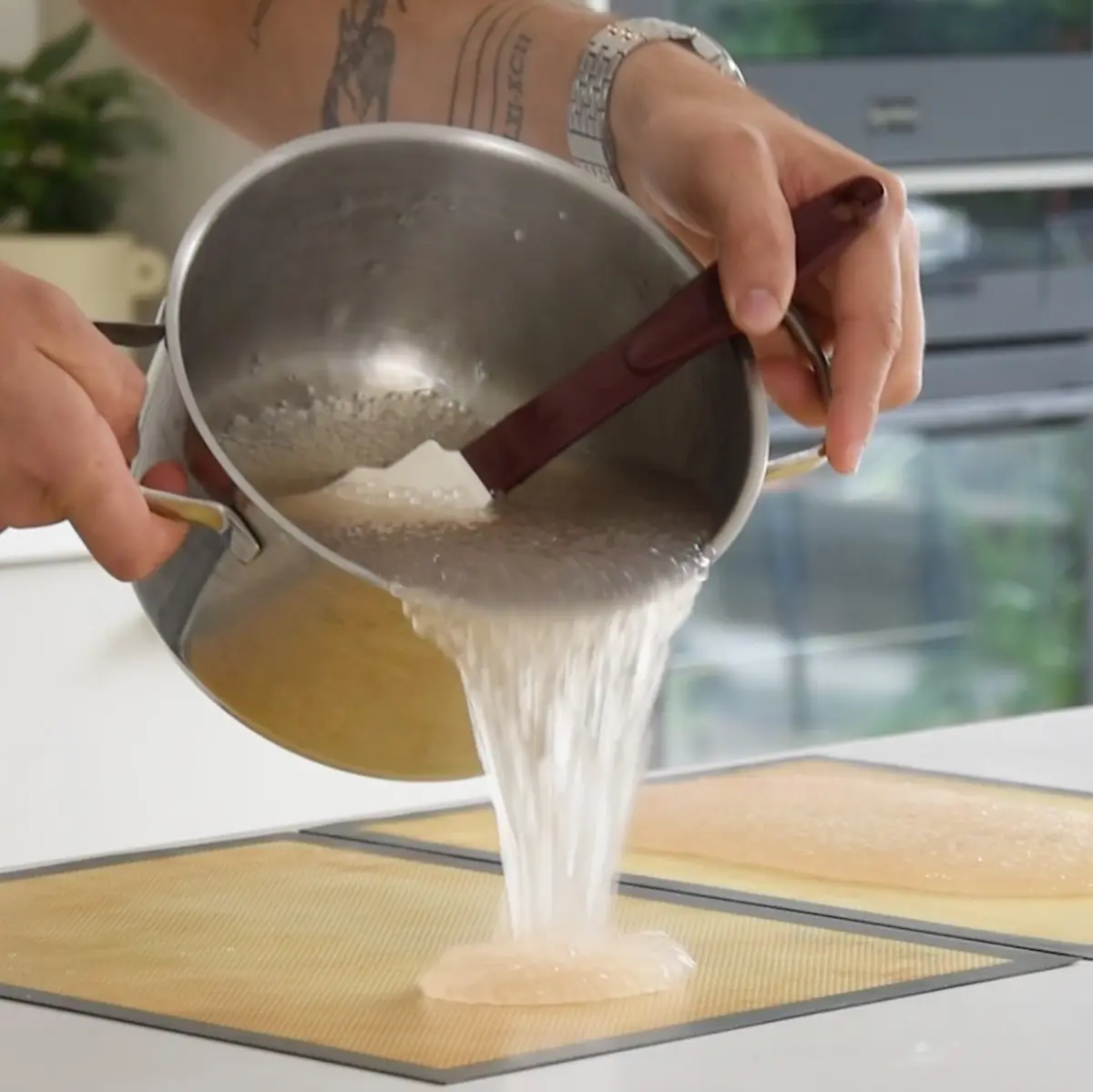 Tapioca pearl cracker / crisp recipe