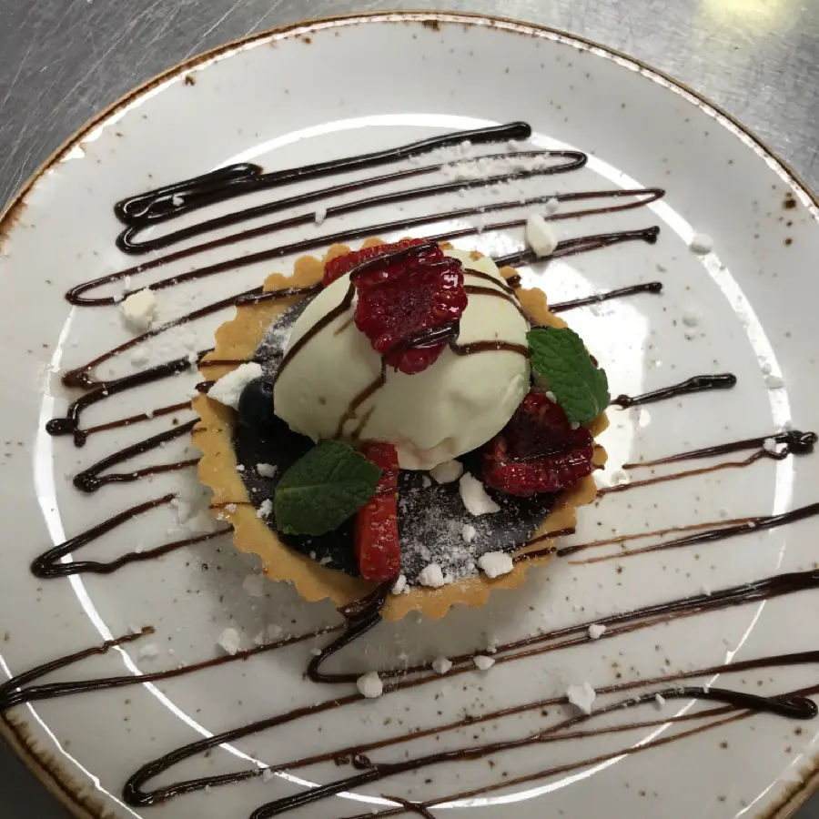 Top 10 Chefs in Scotland, UK (October 2025) | Gronda