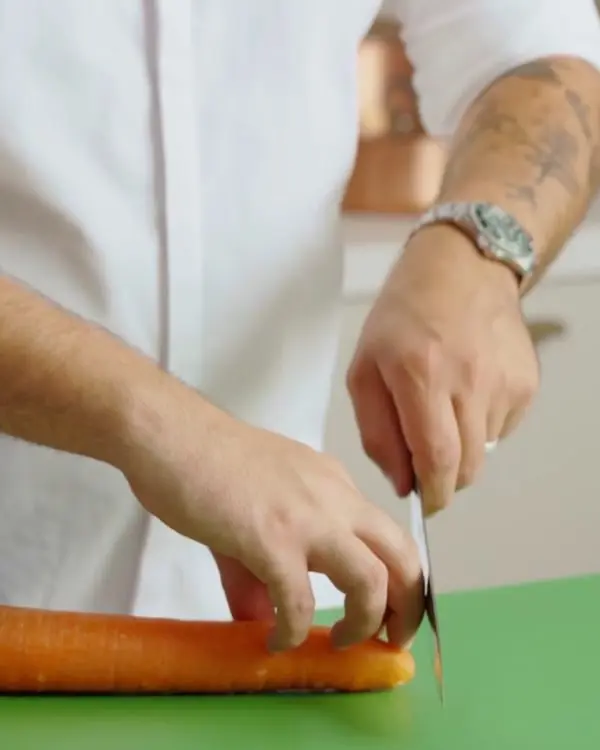 Jules Cooking: Knives & Equipment