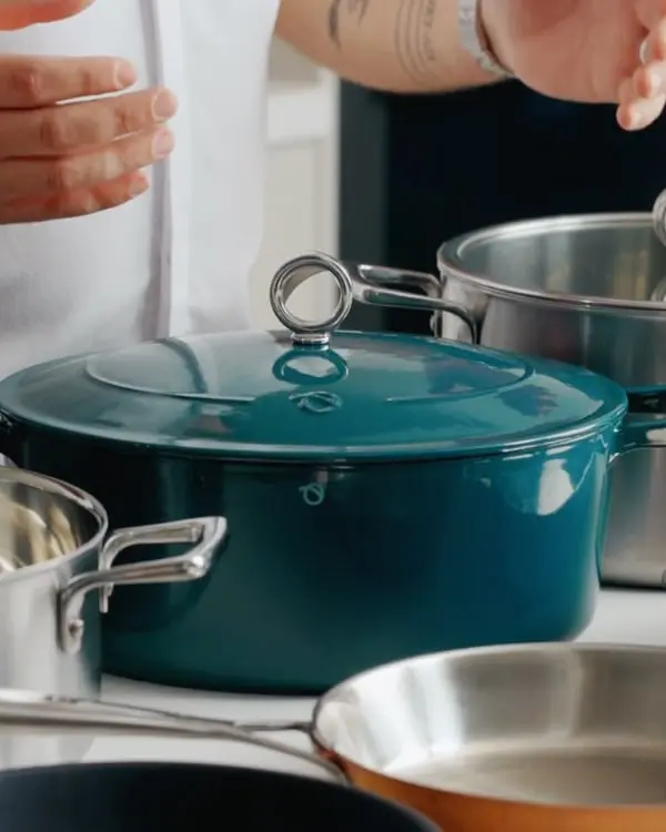 Jules Cooking: Knives & Equipment